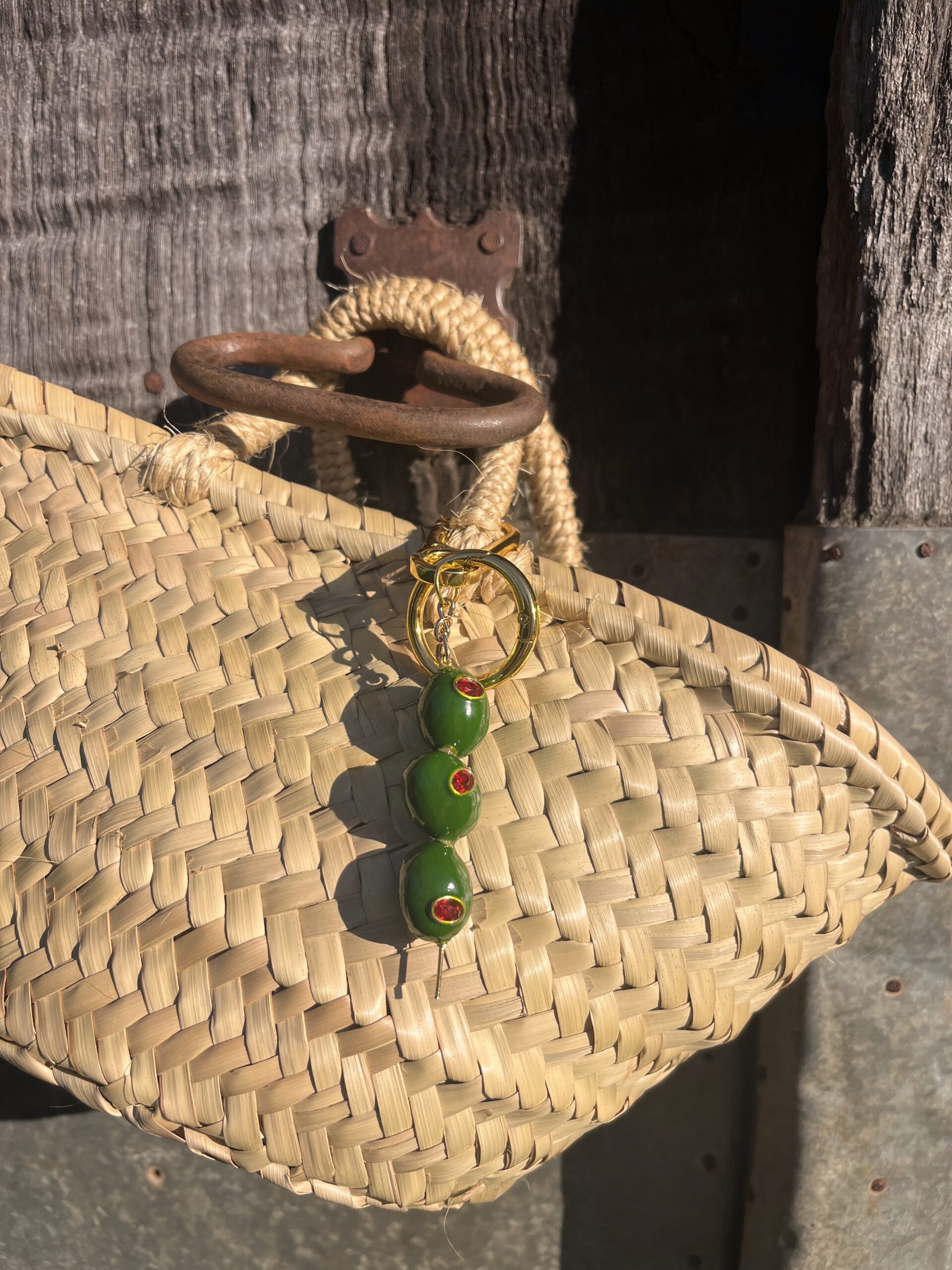 Llavero charm gilda aceitunas - Tienda online de Productos Gourmet de ...